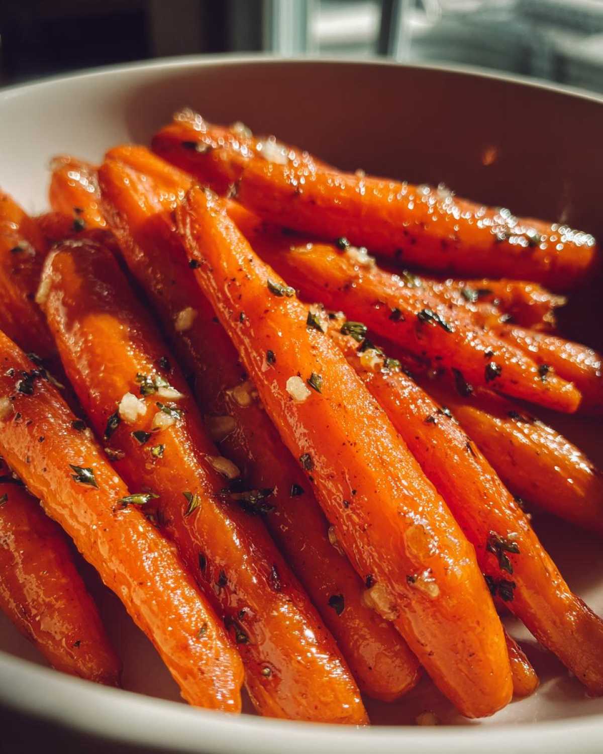 Maple Dijon Glazed Carrots: 1 amazing recipe - GourmetGusto